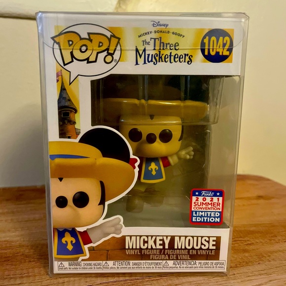 Funko | Other | Pop The Three Musketeers 42 Mickey Mouselimited Edition ...